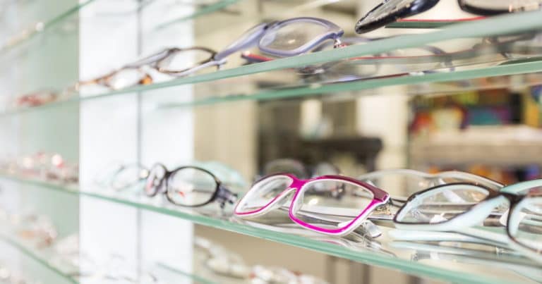 Qu'est-ce que le Plexiglass → tout savoir sur le Plexiglas